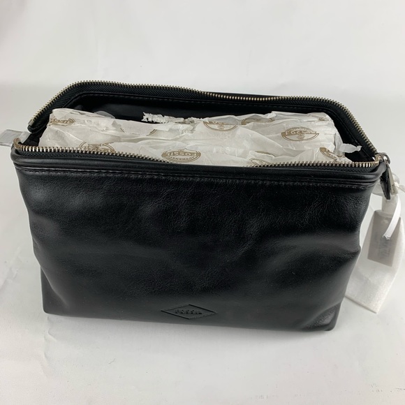 Fossil | Bags | Fossil Framed Shave Kit Black Nwt | Poshmark